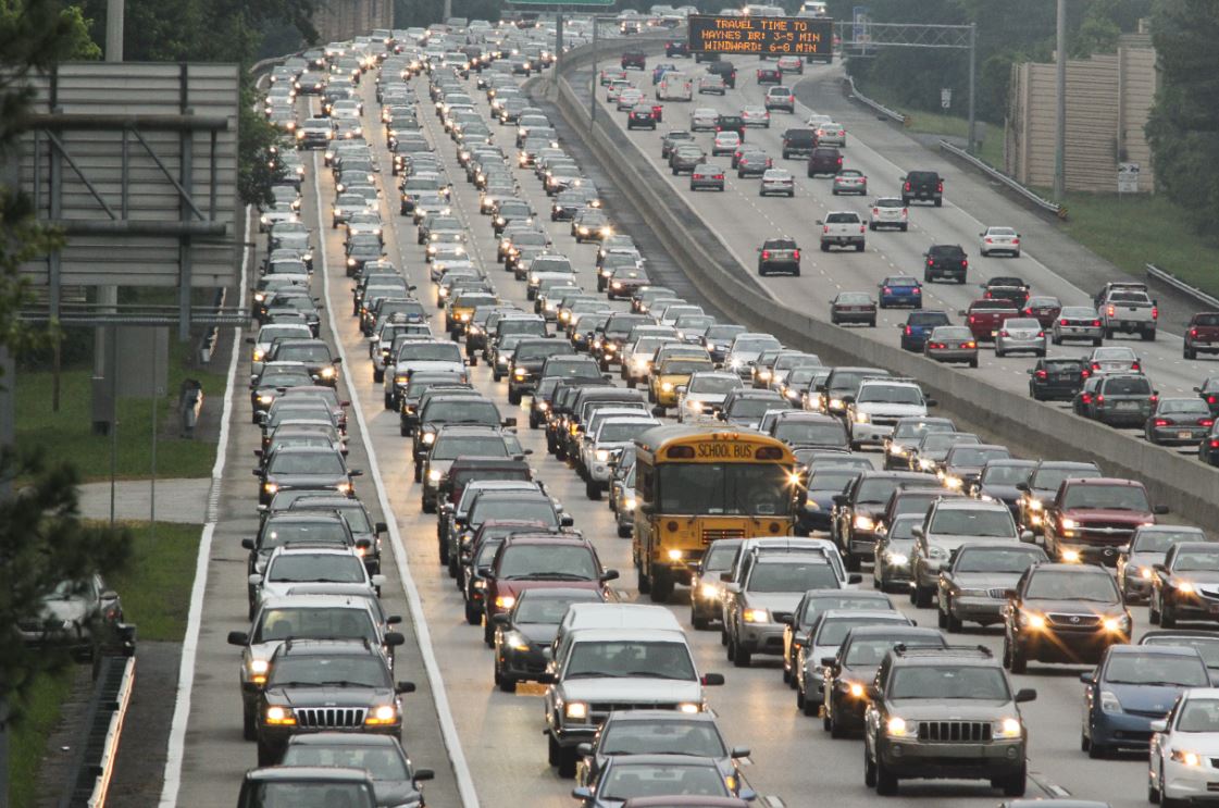 US traffic deaths highest in 16 years in 2021