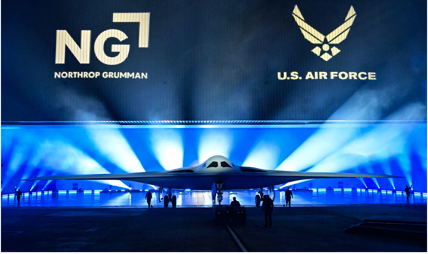 Pentagon unveils new B-21 Raider nuclear stealth bomber capable of ...