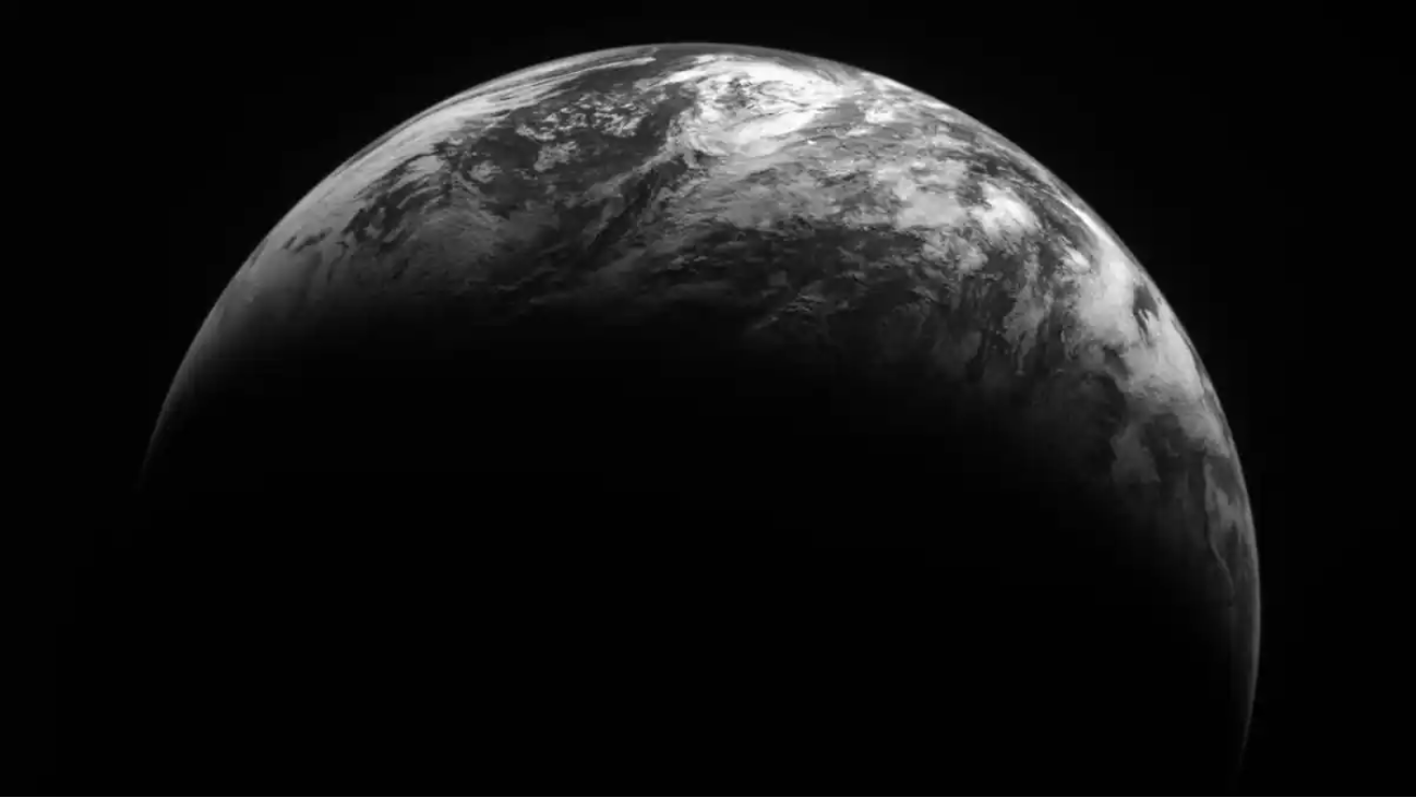 South Korean quest for moon landing reverts with stunning lunar visuals ...