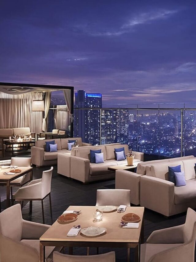 Rooftop dining destinations for a warm winter experience - BreezyScroll