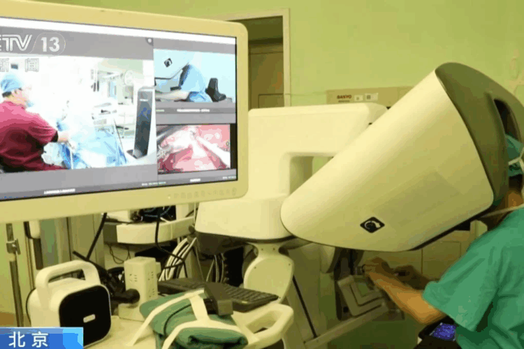 In World First, Chinese Surgeons Perform Remote Surgery 3,100 Miles ...