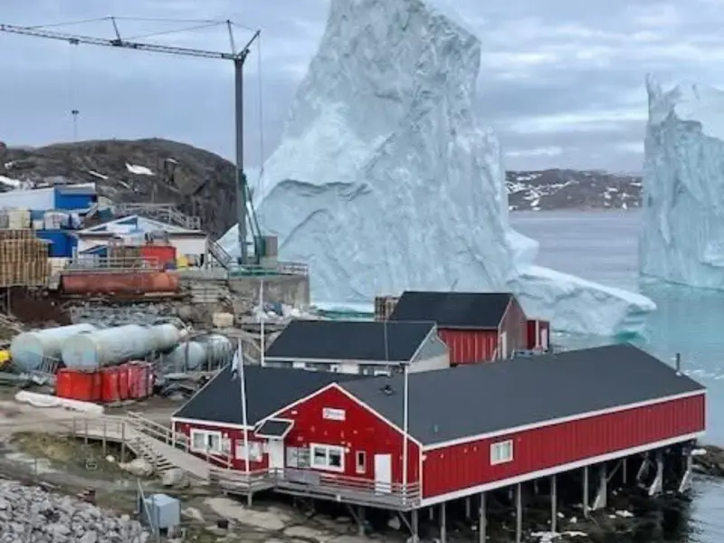 Massive Iceberg on Collision Course With Greenland Village Suddenly ...
